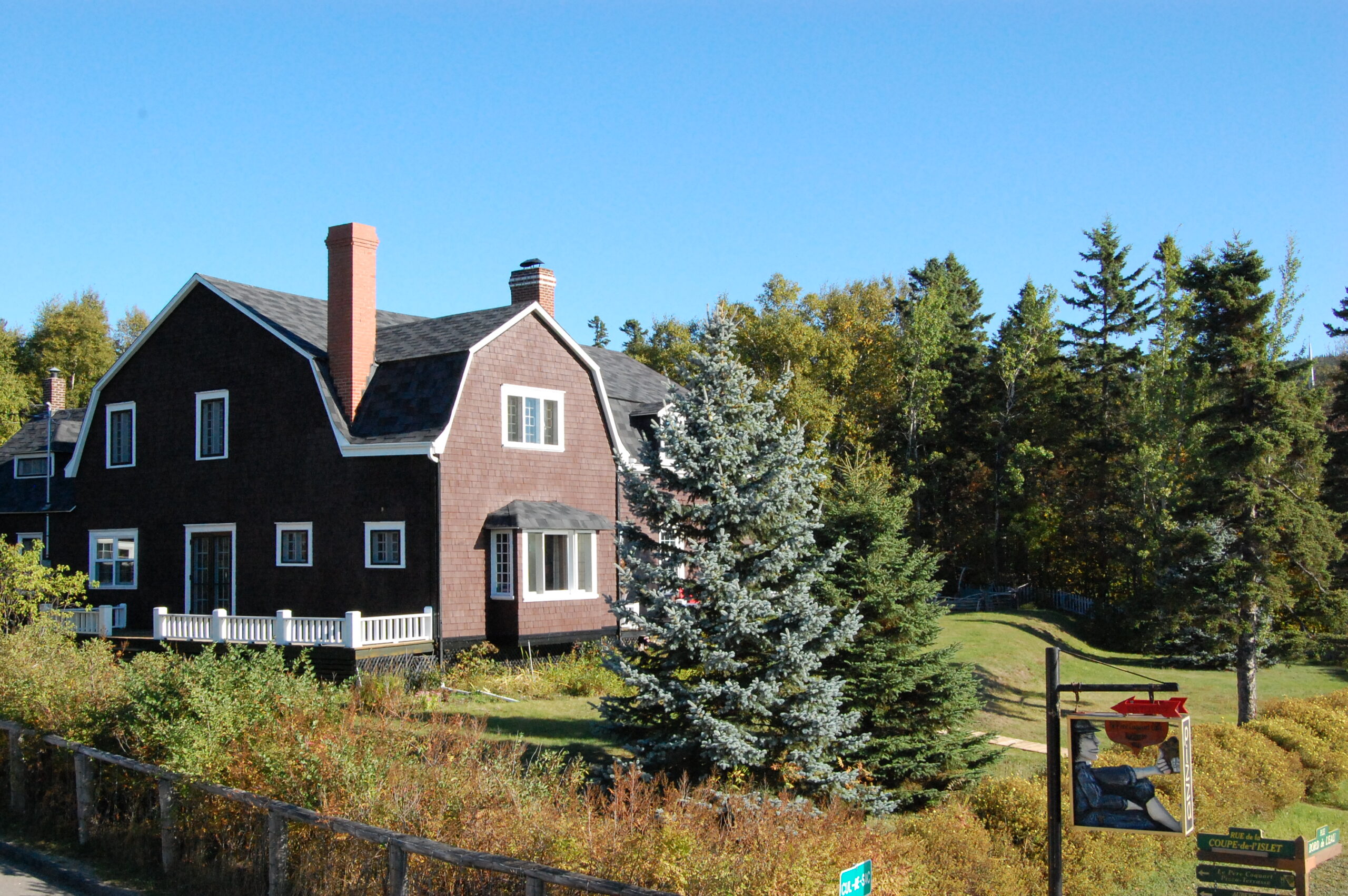 Fletcher-Cottage-12 - Playwrights' Workshop Montréal